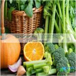 A Complete List of Foods Parakeets Can Eat and What They Shouldn’t